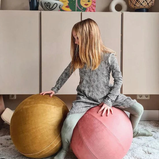 Kids Sitting Balls 45 cm - byAlex